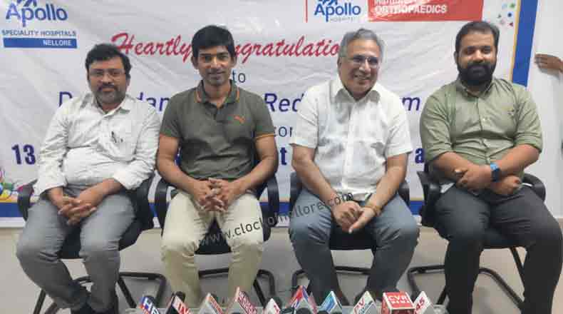 నెల్లూరు అపోలో హాస్పిటల్ లో ఒకే రోజు 13 మోకాలి ఆపరేషన్లు : ఇది రికార్డే ...